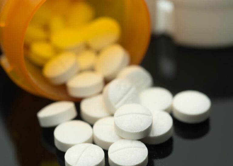 Most commonly misused prescription drugs in the US | Zinnia Health