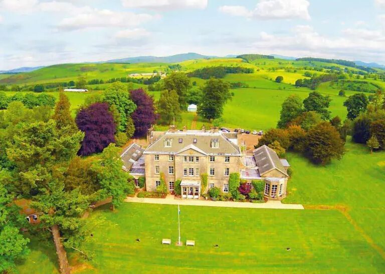 Top 10 Luxury Rehab Centres in the UK | Zinnia Health